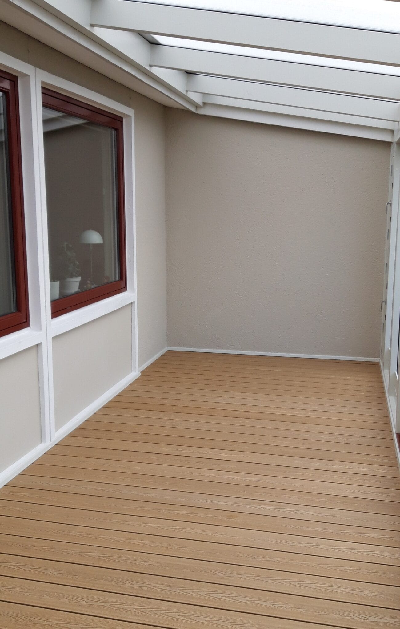72 – Kompositterrasse, lys eg - K2 Komposit